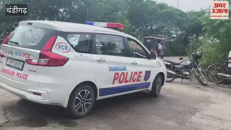 The Water Of Patiala Rao Is Flowing Over The Bridge Built On The Road ...