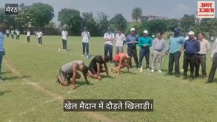 Meerut:दो दिवसीय एथलेटिक्स क्रीड़ा प्रतियोगिता की तीन किमी दौड़ में ...