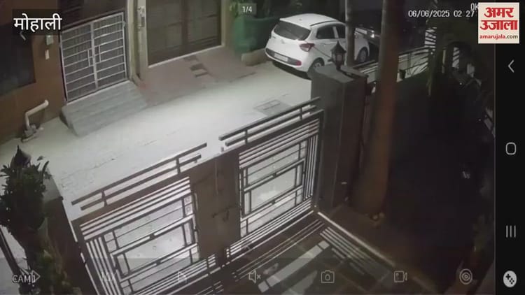 Thieves Who Broke Into A House In Nayagaon Were Caught On Camera - Amar ...