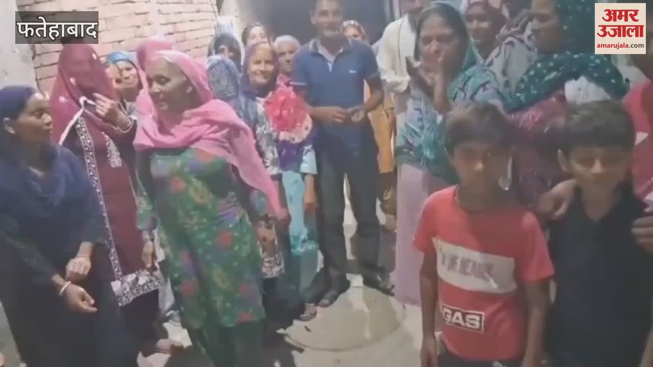 टोहाना में पीने के पानी का संकट गहराया, पार्षद के साथ मिलकर लोगो ने ...