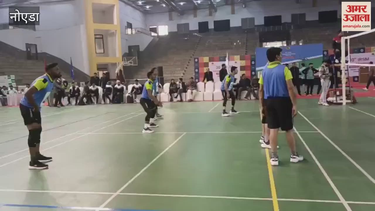 जीबीयू में गेल की वॉलीबॉल स्पर्धा का आगाज, छह रीजनल की टीमें ले रही हैं ...