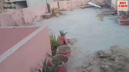 Bijnor:धामपुर हुसैनपुर में घरों में घुसकर तोड़फोड़ व लूट का आरोप, हिंदू ...
