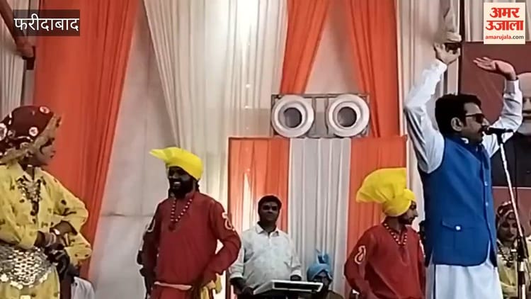 फरीदाबाद में भाजपा की रैली, हरियाणवी कलाकार गजेंद्र फोगाट ने दी ...